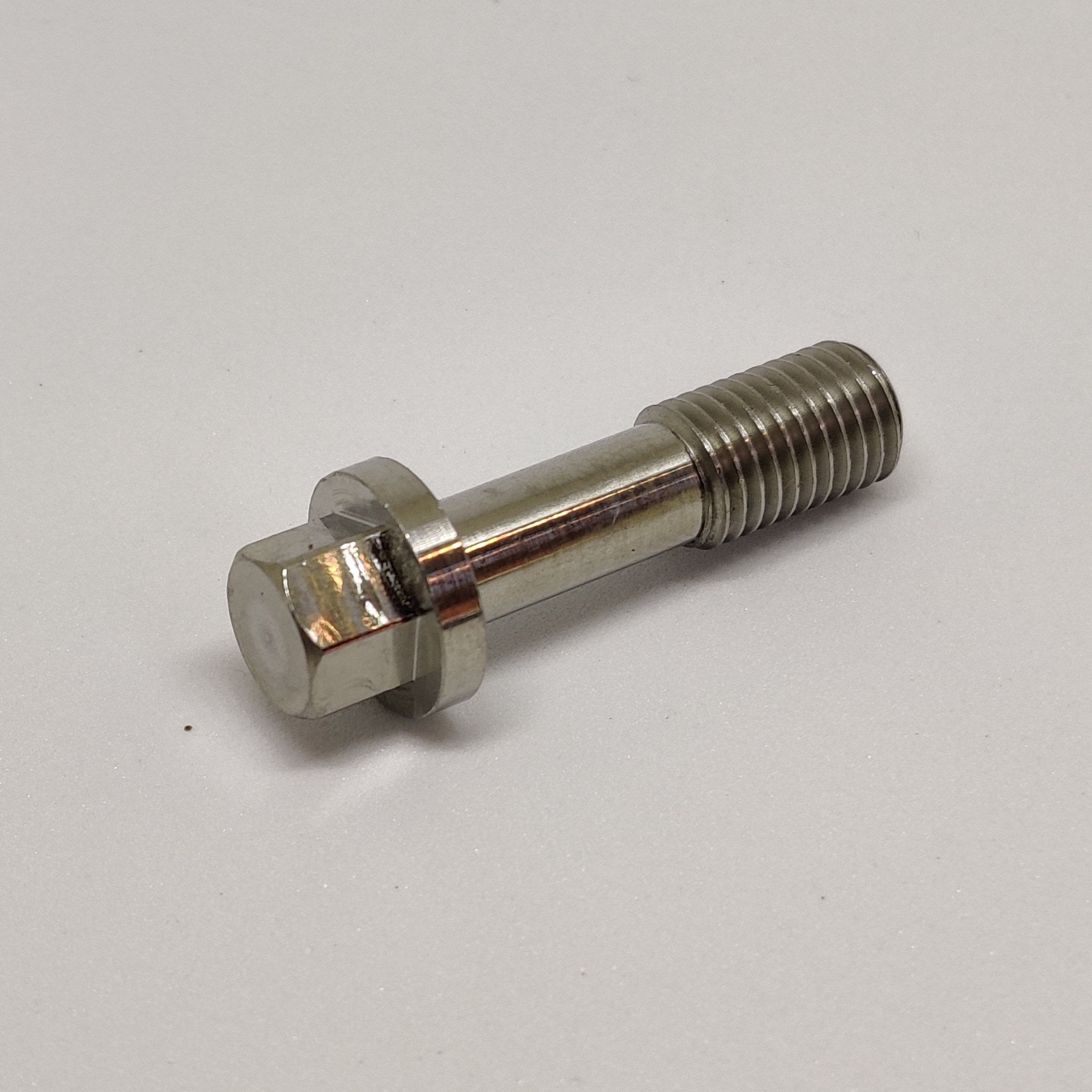 SFE 5/16" Capture Bolt for Manifold for Fusion AP Applicator – BOSS ...